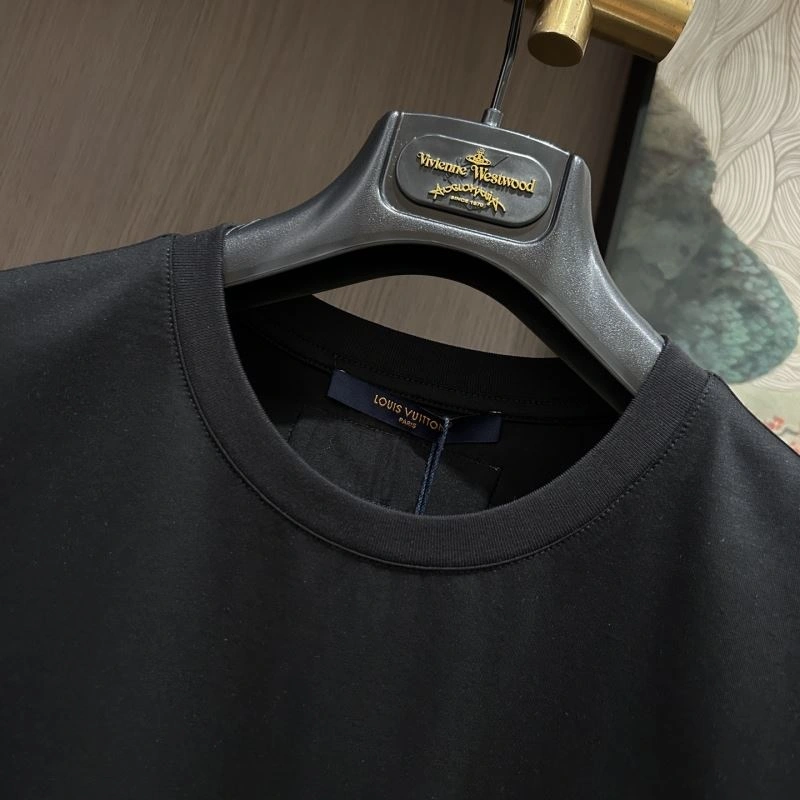Top mirror Louis Vuitton T-Shirts