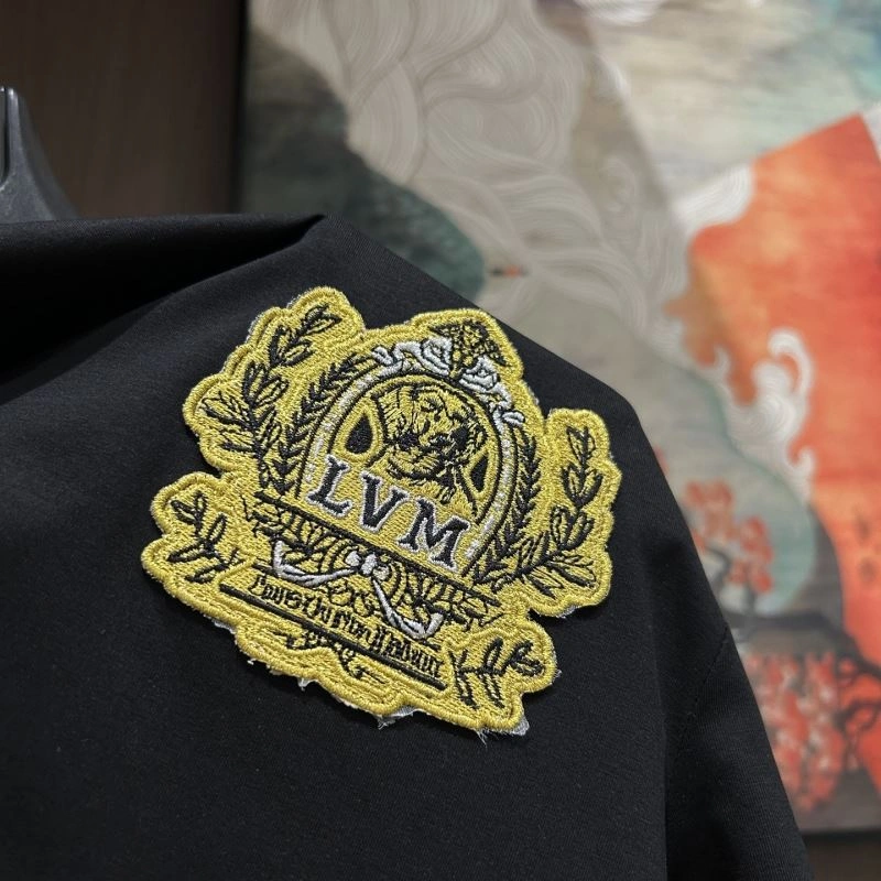 Top mirror Louis Vuitton T-Shirts