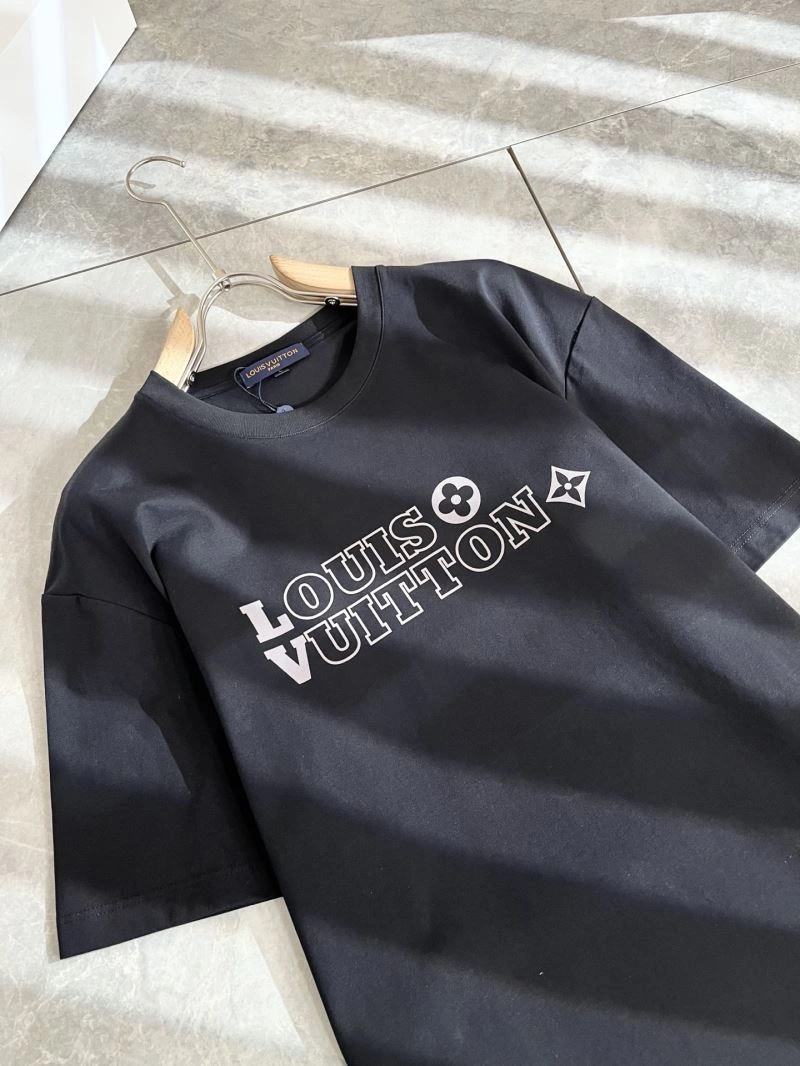 High accuracy Louis Vuitton T-Shirts