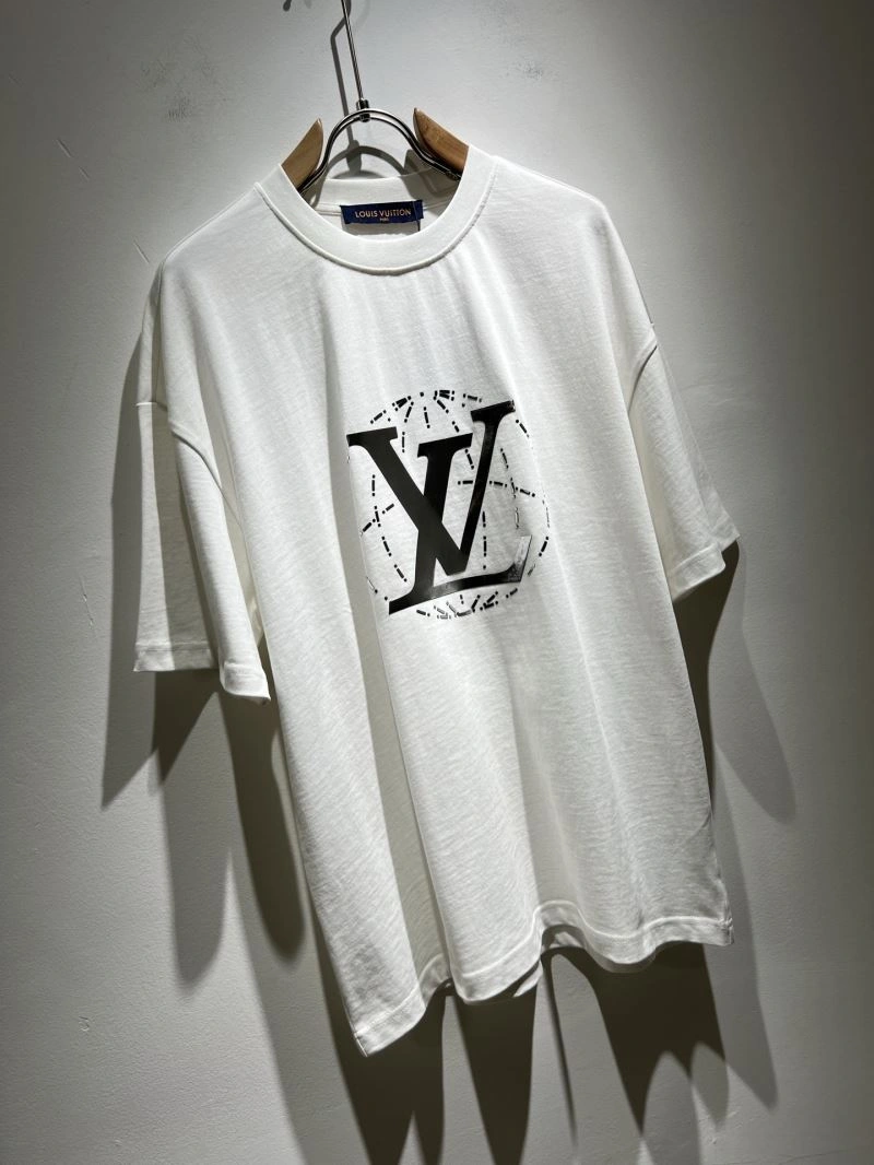 High fidelity Louis Vuitton T-Shirts