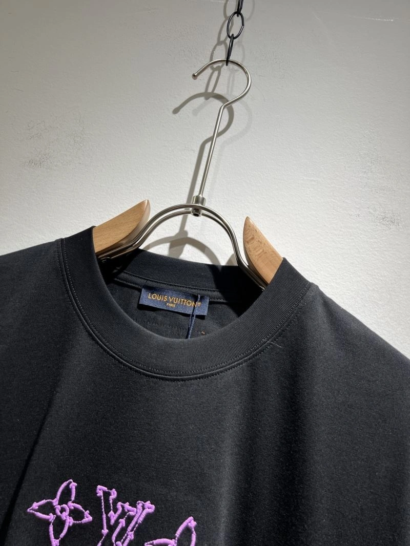 Top match Louis Vuitton T-Shirts