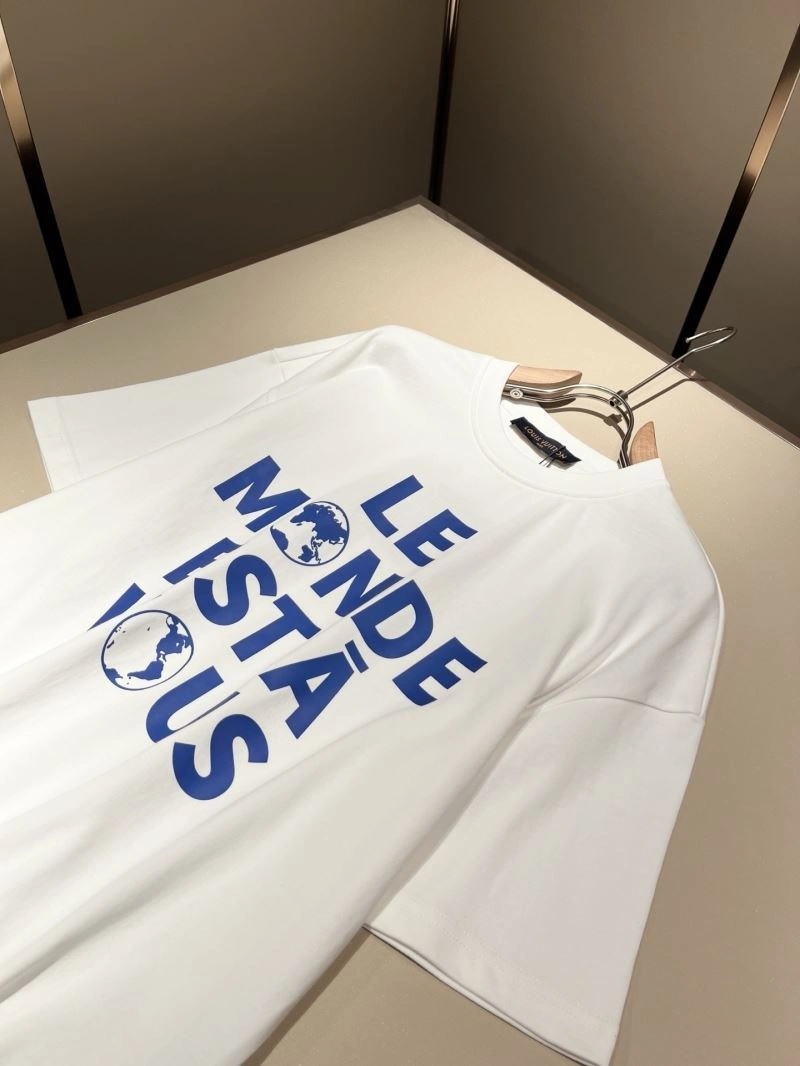 Inexpensive Louis Vuitton T-Shirts