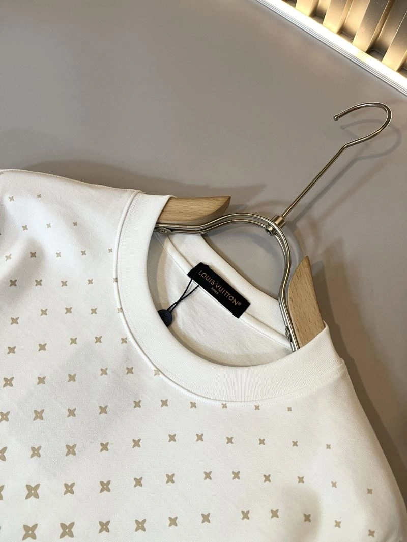 Inexpensive Louis Vuitton T-Shirts