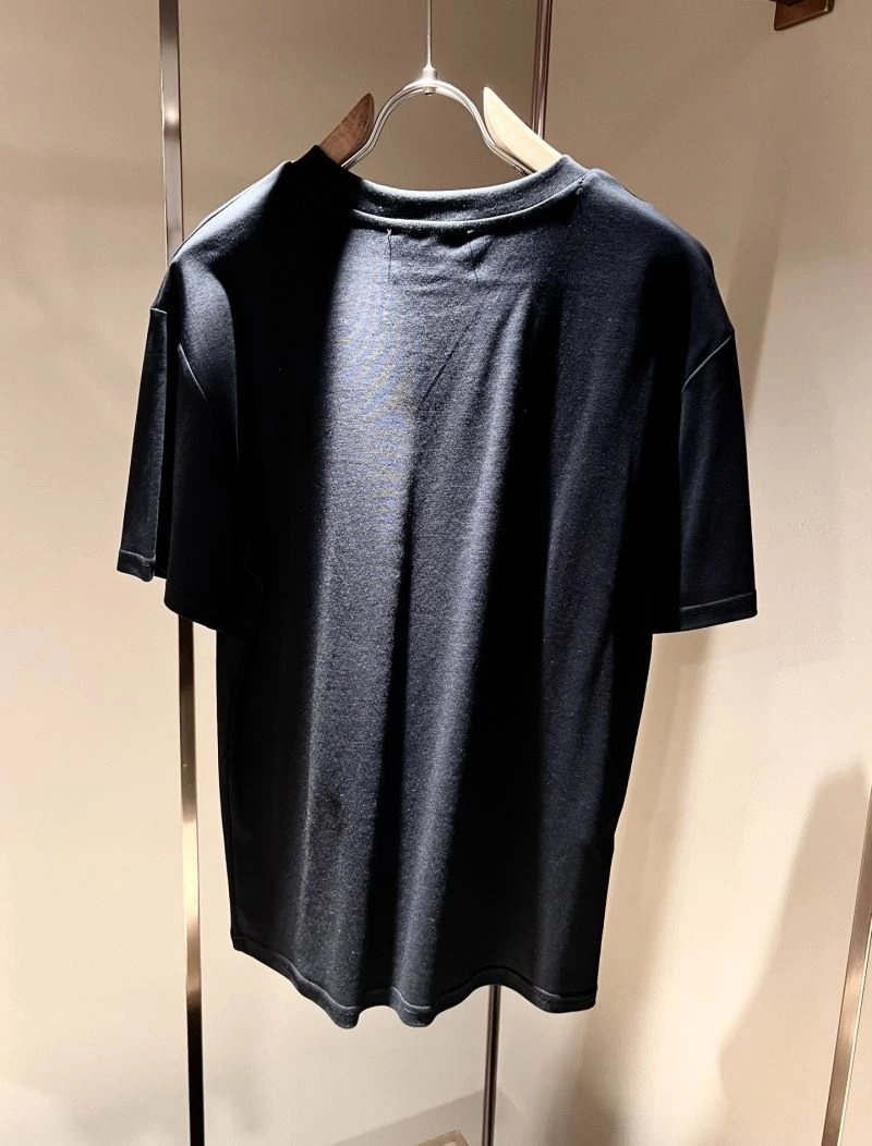 Genuine Louis Vuitton T-Shirts