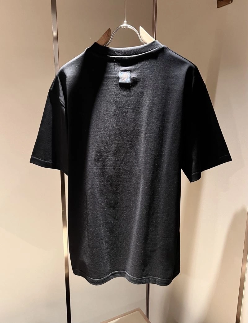 Genuine Louis Vuitton T-Shirts