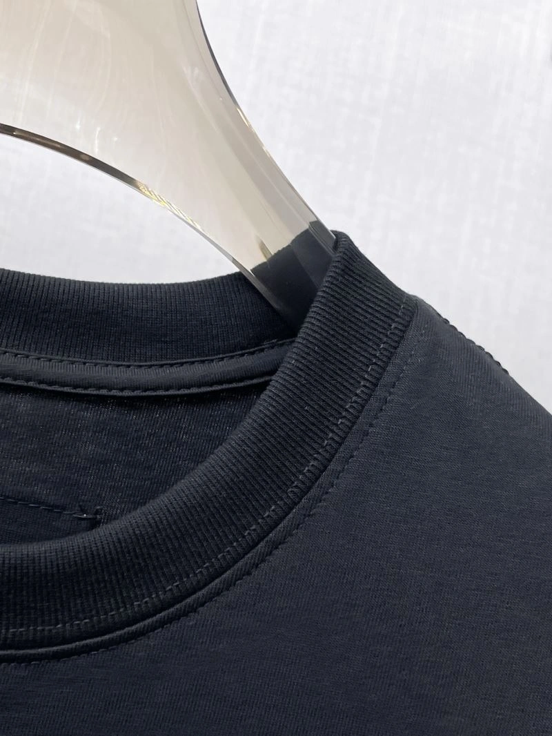 High accuracy Louis Vuitton T-Shirts
