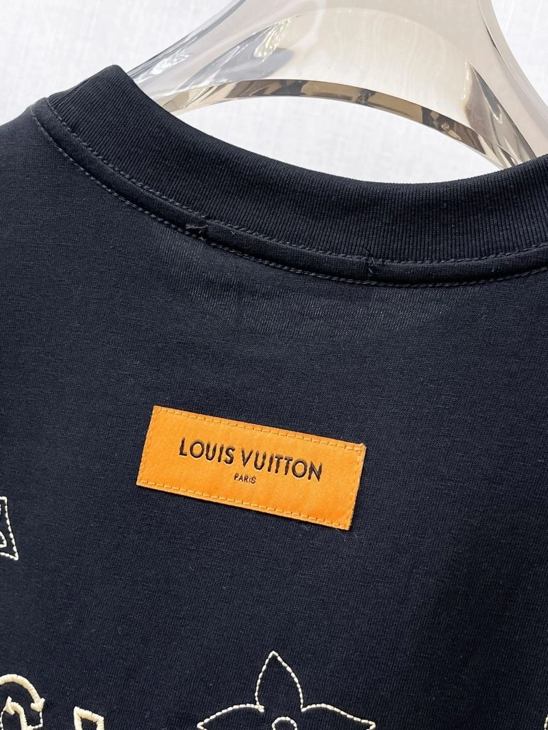 Factory-made Louis Vuitton T-Shirts