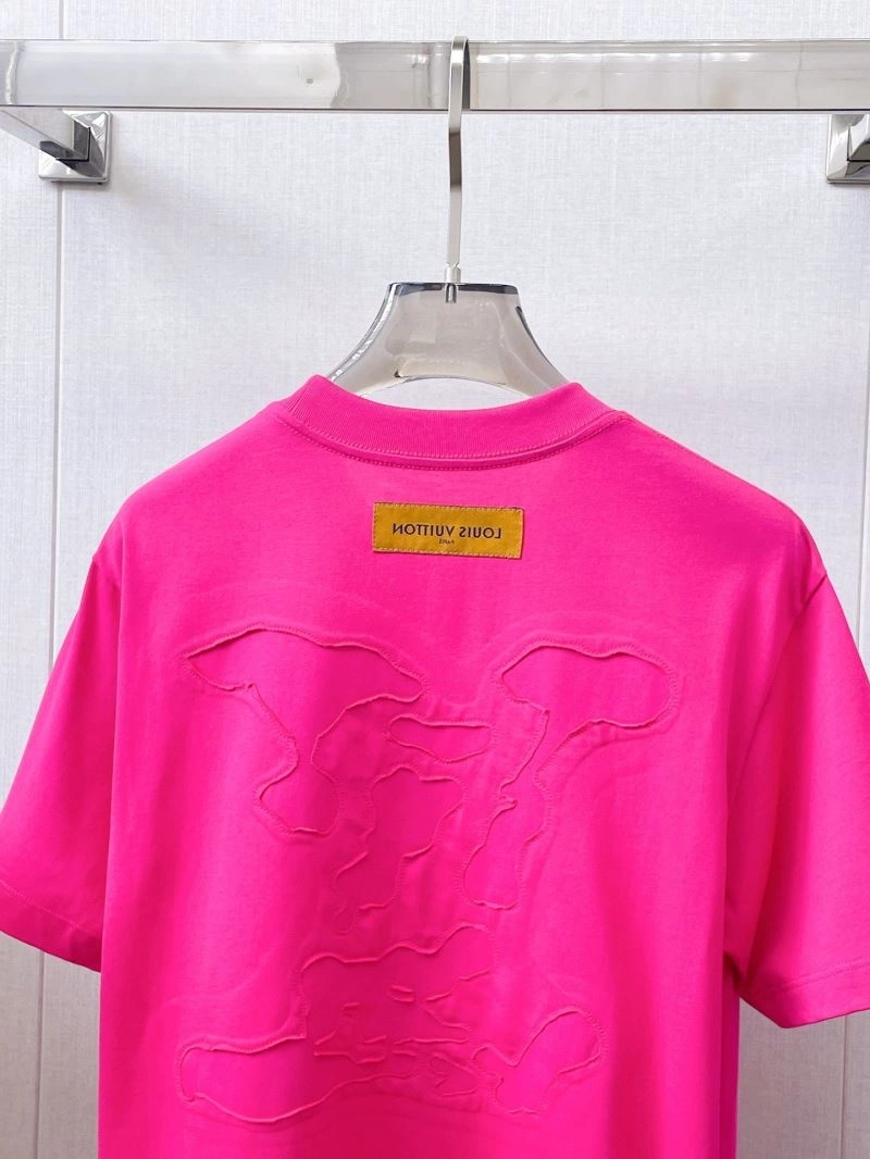Top match Louis Vuitton T-Shirts
