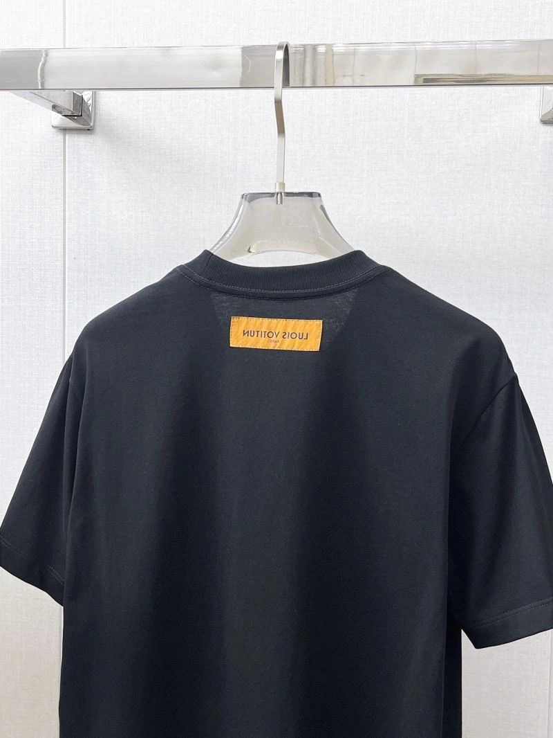 Exact replica Louis Vuitton T-Shirts