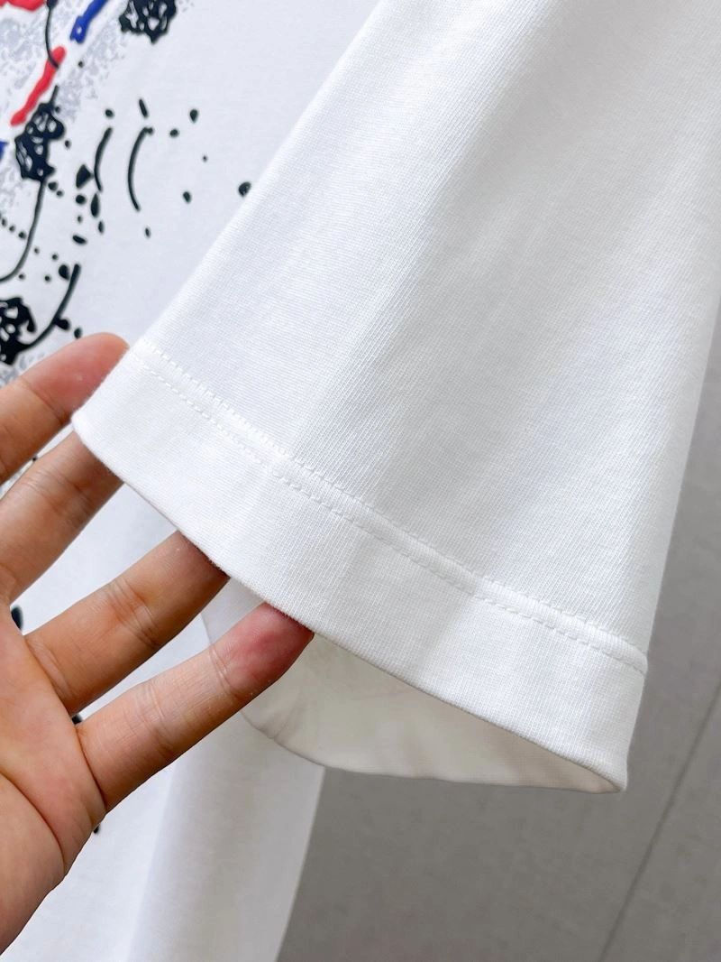 High accuracy Louis Vuitton T-Shirts