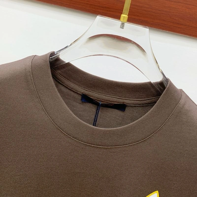 Indistinguishable Louis Vuitton T-Shirts