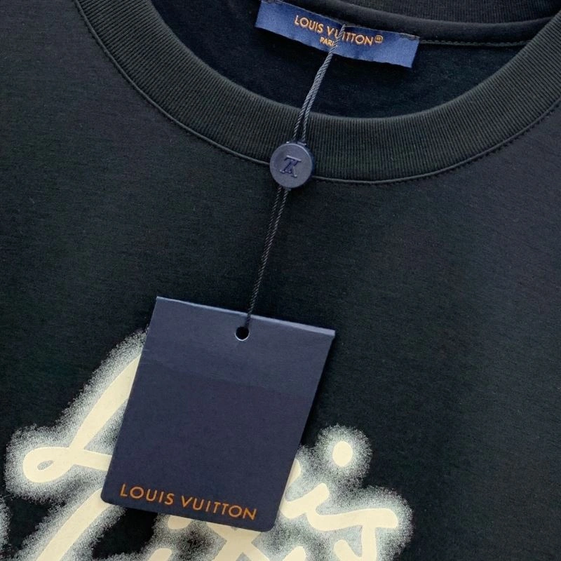Top mirror Louis Vuitton T-Shirts