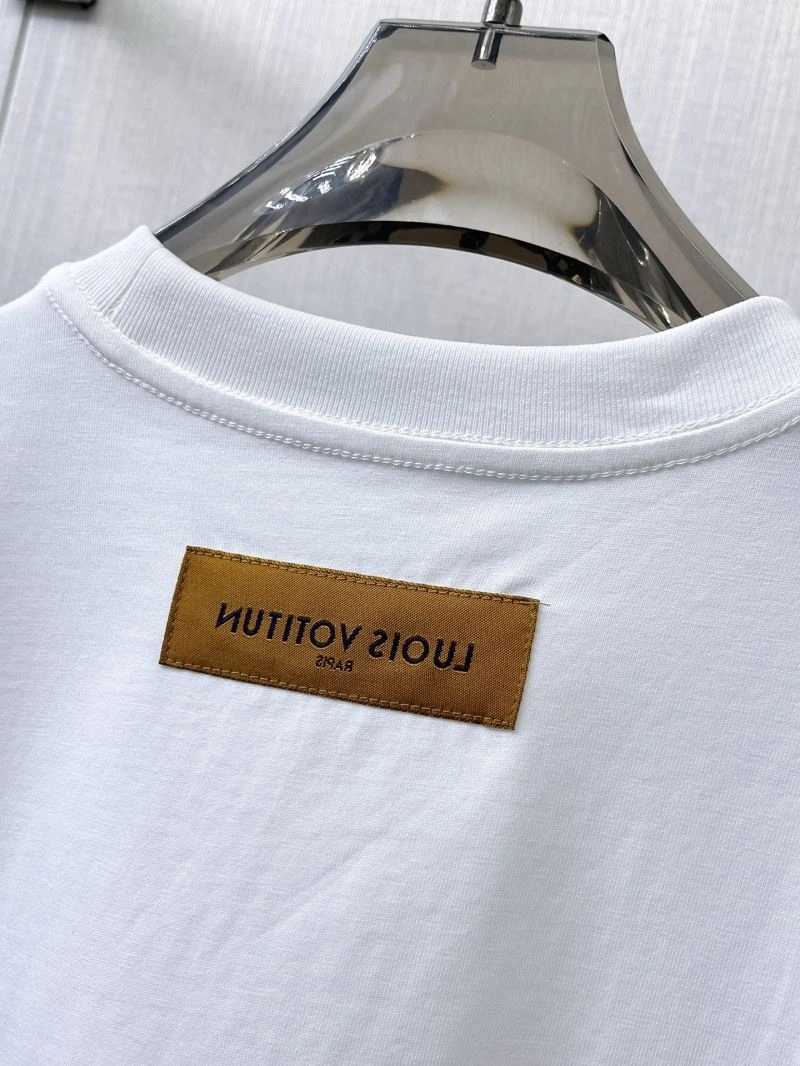 Top match Louis Vuitton T-Shirts