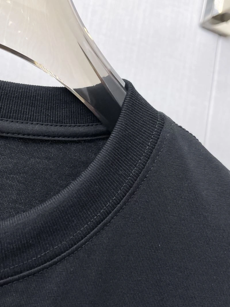High accuracy Louis Vuitton T-Shirts