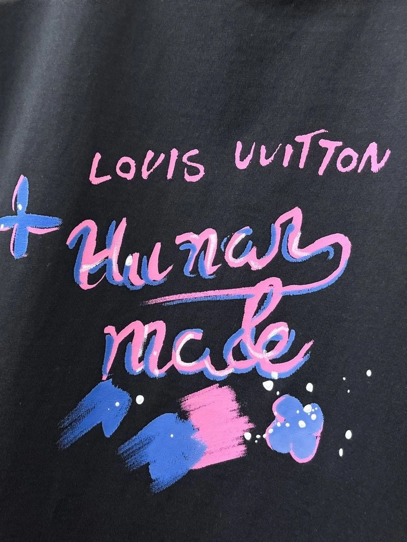 Indistinguishable Louis Vuitton T-Shirts