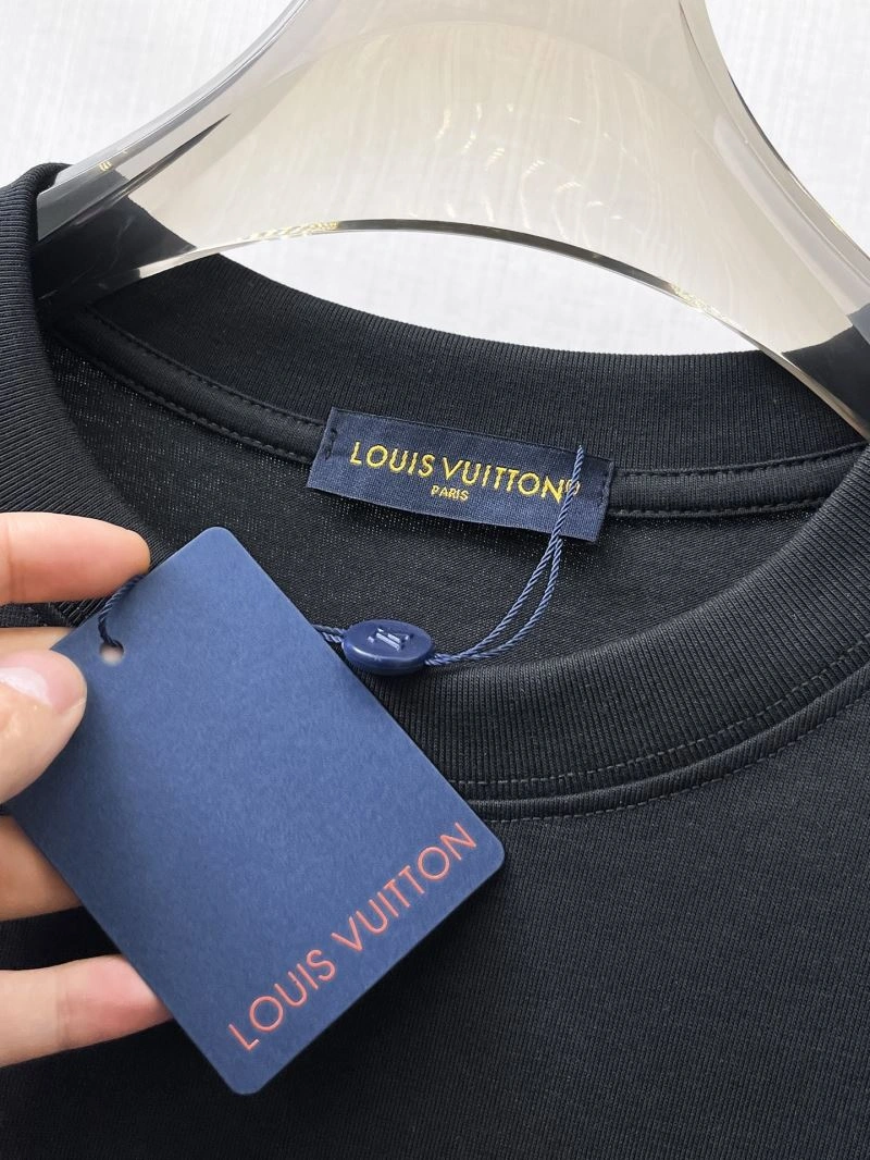 Exact replica Louis Vuitton T-Shirts