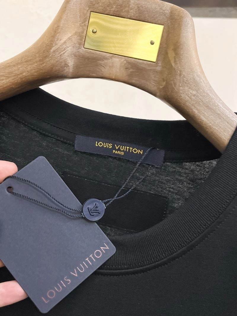 Exact replica Louis Vuitton T-Shirts