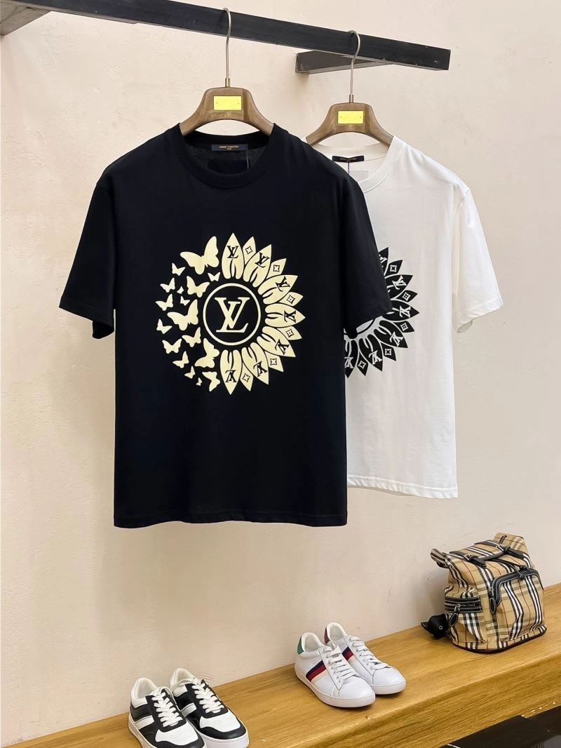 Exact replica Louis Vuitton T-Shirts
