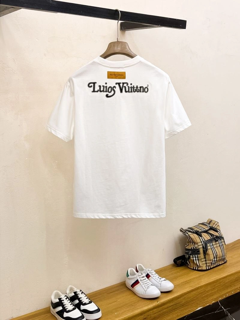 Precise copy Louis Vuitton T-Shirts