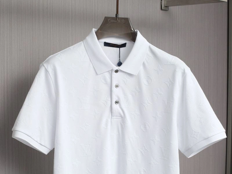 Indistinguishable Louis Vuitton T-Shirts