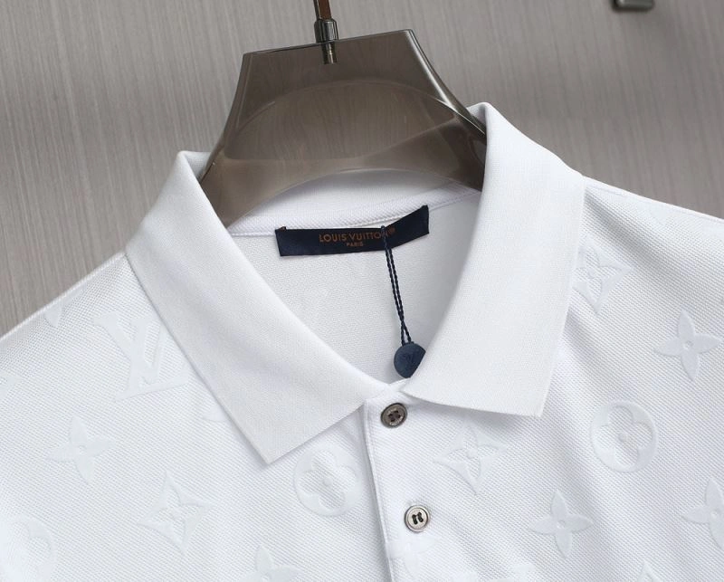 Indistinguishable Louis Vuitton T-Shirts