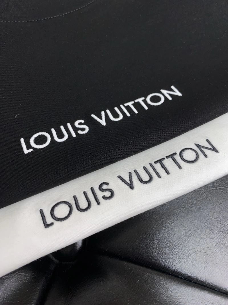 Bargain Louis Vuitton T-Shirts