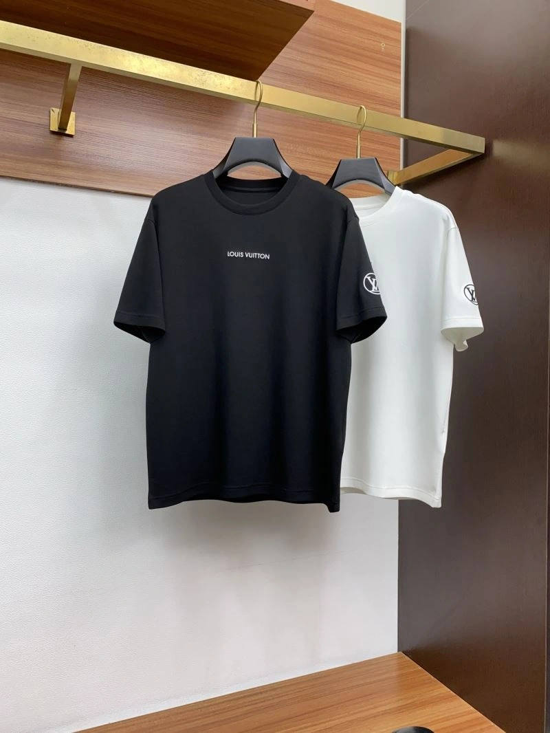 Bargain Louis Vuitton T-Shirts