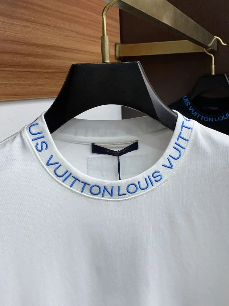Bargain Louis Vuitton T-Shirts