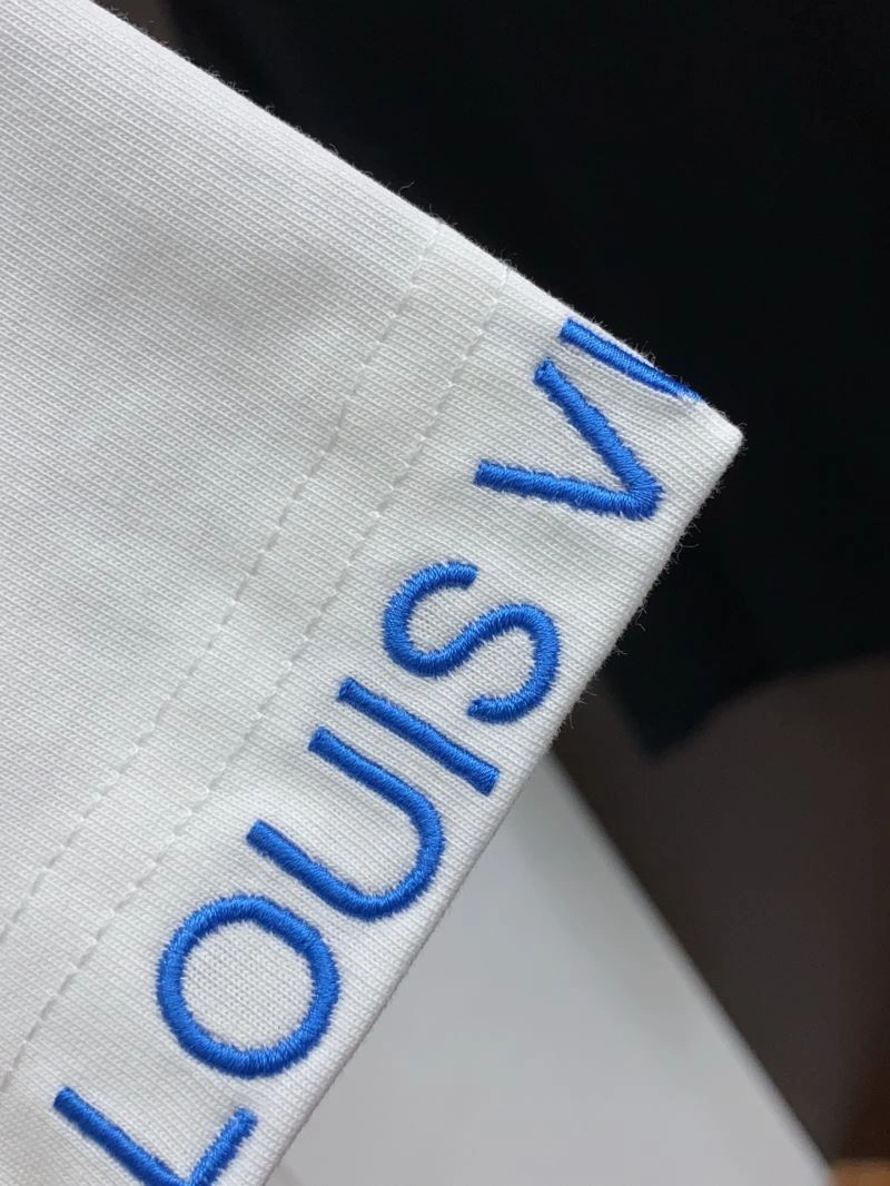 Bargain Louis Vuitton T-Shirts