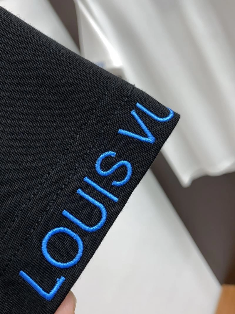 Factory-made Louis Vuitton T-Shirts
