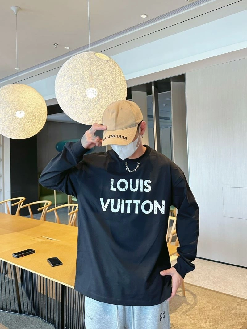Discounted Louis Vuitton T-Shirts