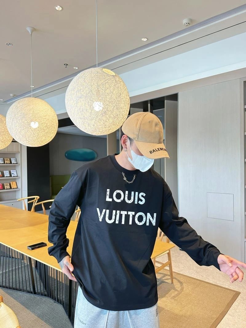 Discounted Louis Vuitton T-Shirts
