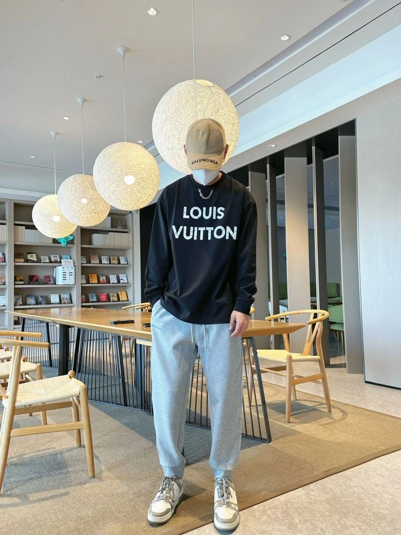 Discounted Louis Vuitton T-Shirts