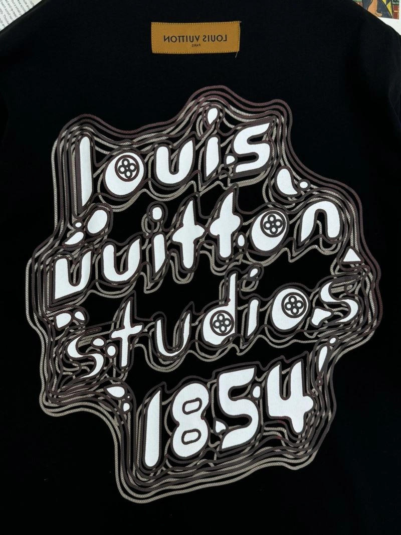 Low-cost Louis Vuitton T-Shirts