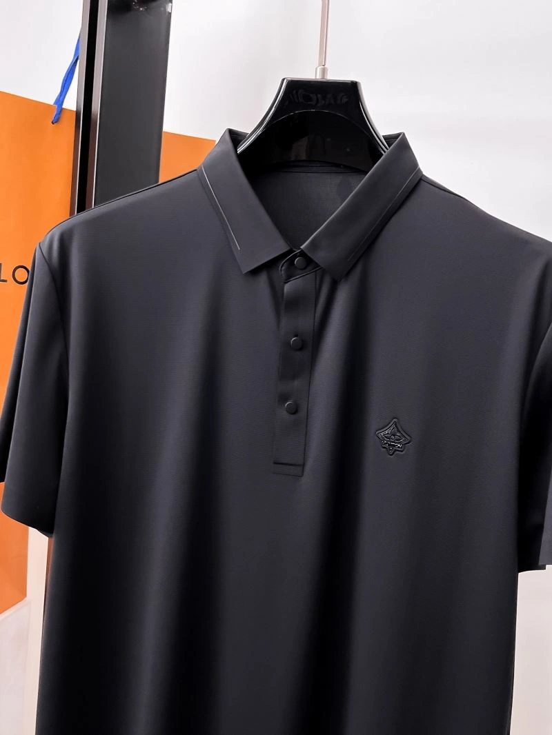 Bargain Louis Vuitton T-Shirts