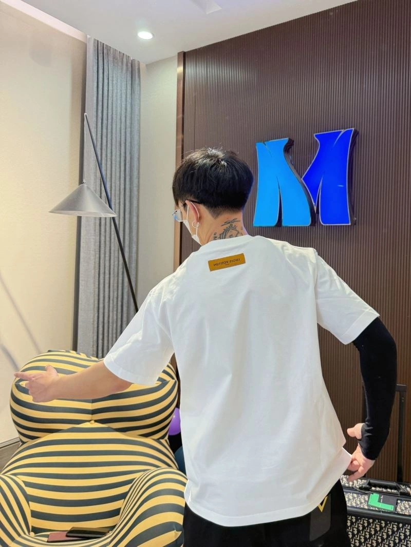 Real Louis Vuitton T-Shirts