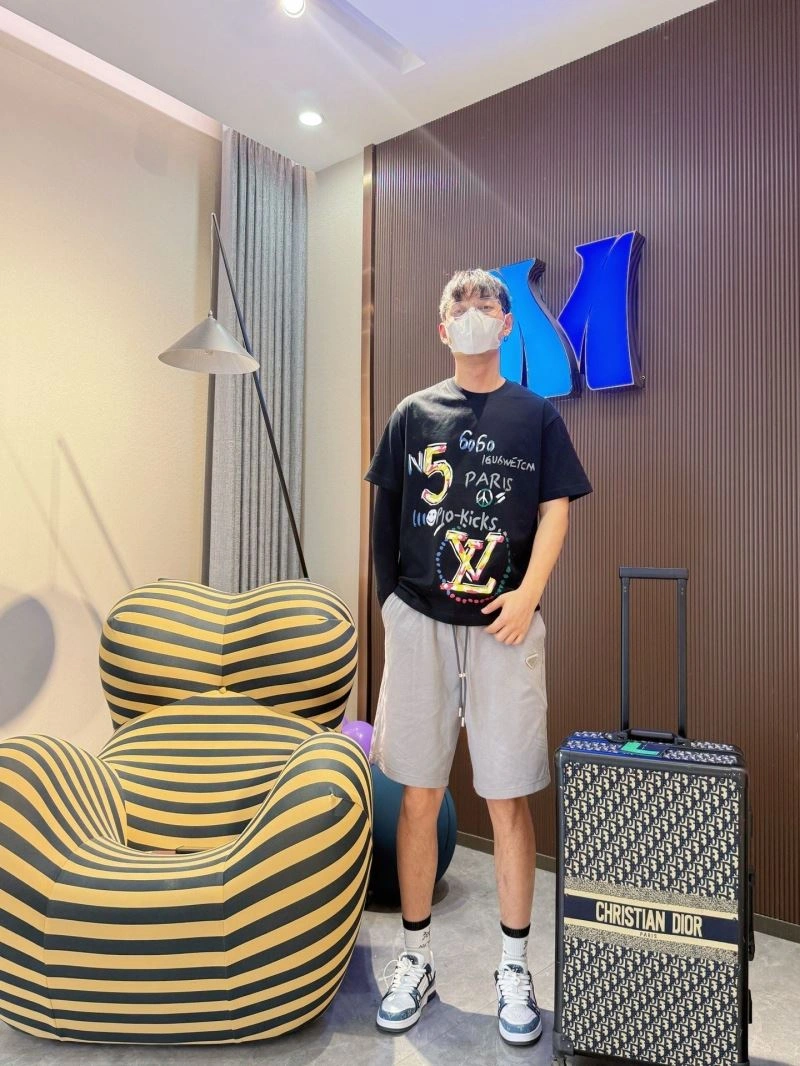 Brand-authenticated Louis Vuitton T-Shirts
