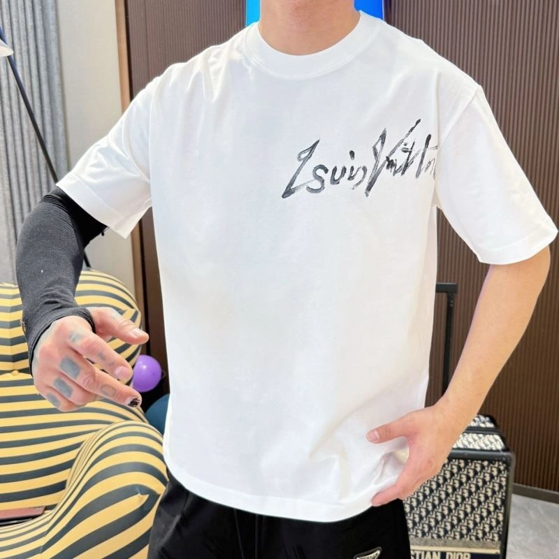 Reasonably priced Louis Vuitton T-Shirts