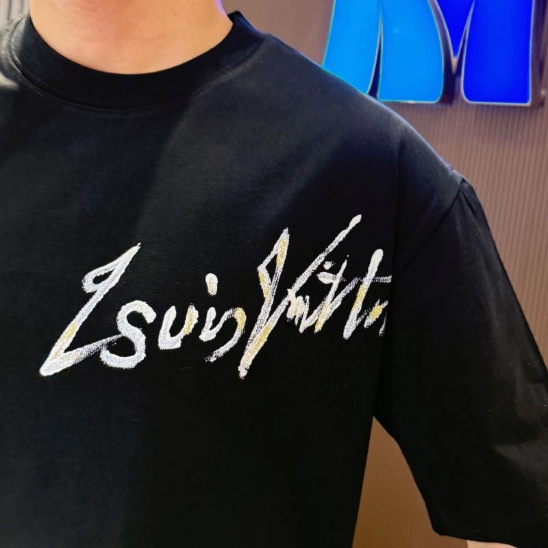 Top match Louis Vuitton T-Shirts