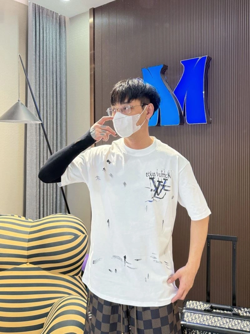 Inexpensive Louis Vuitton T-Shirts