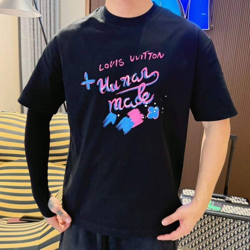 Perfect replica Louis Vuitton T-Shirts