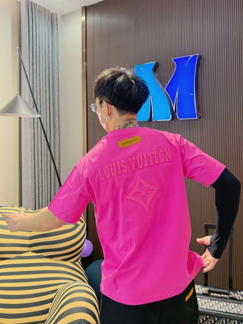 Perfect replica Louis Vuitton T-Shirts
