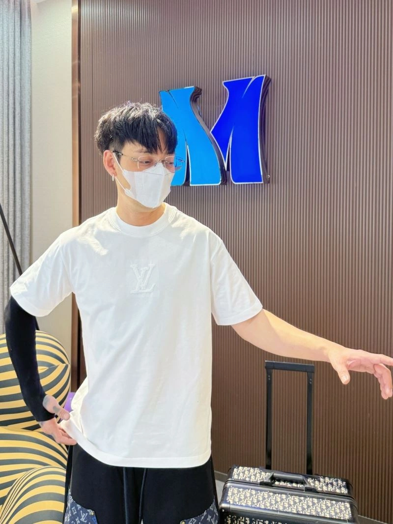 Official Louis Vuitton T-Shirts