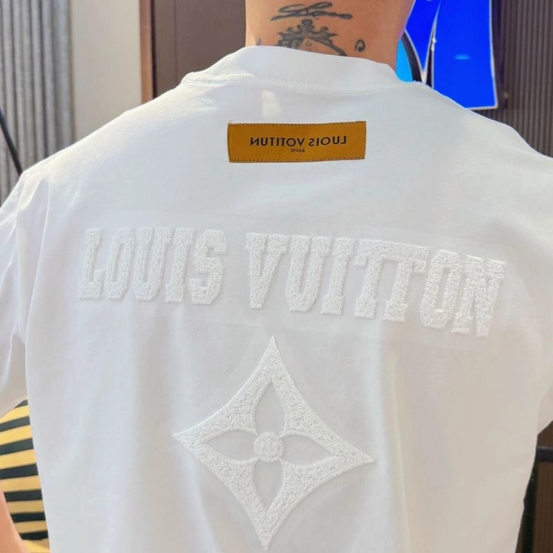 Official Louis Vuitton T-Shirts