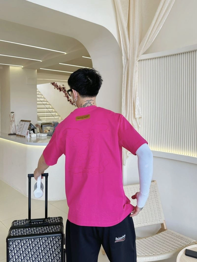 Low-cost Louis Vuitton T-Shirts