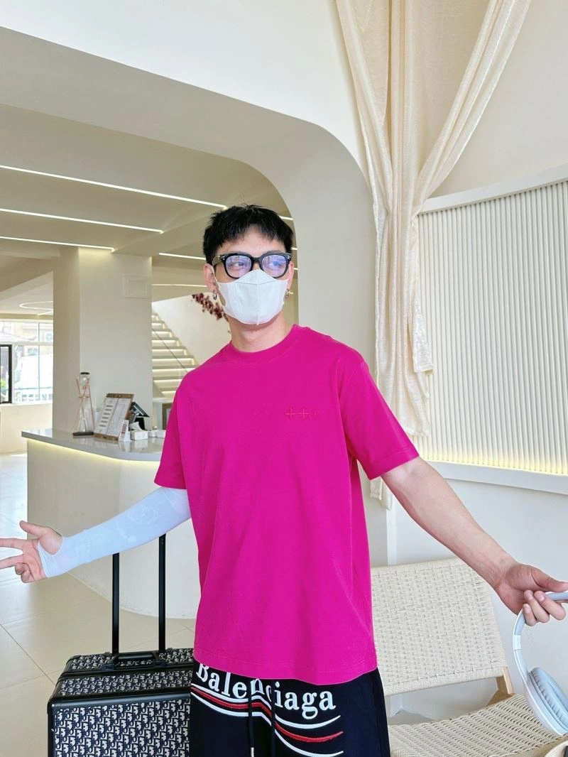 Low-cost Louis Vuitton T-Shirts