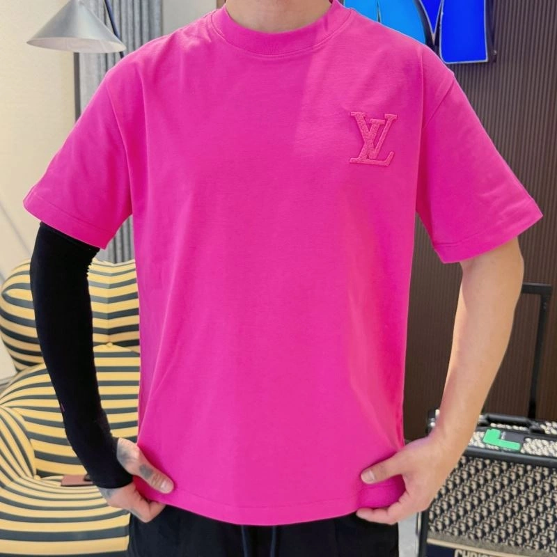 High accuracy Louis Vuitton T-Shirts