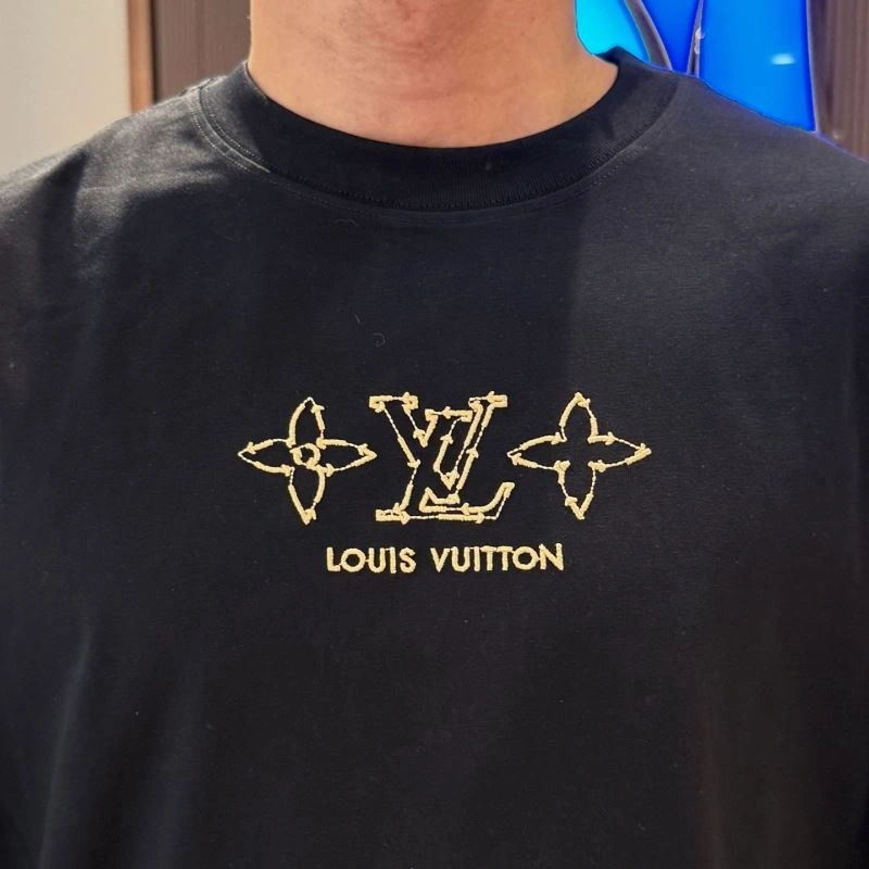 Economical Louis Vuitton T-Shirts
