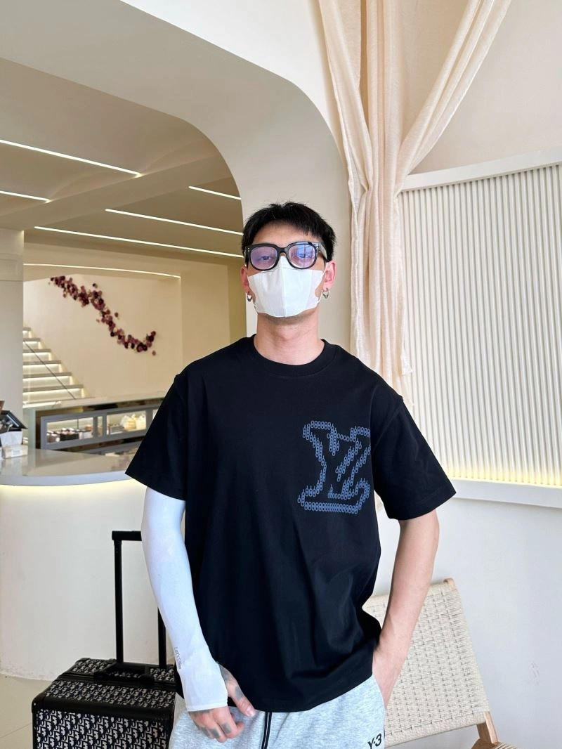 Louis Vuitton T-Shirts