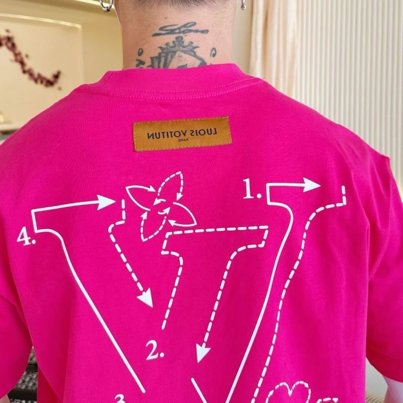 High fidelity Louis Vuitton T-Shirts